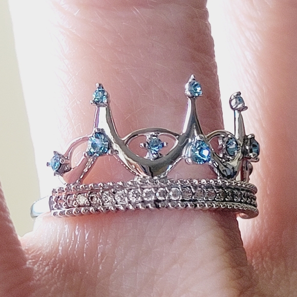 Fragrant Jewels | Jewelry | Nwt 29 Fragrant Jewels 925 Silver Crown ...